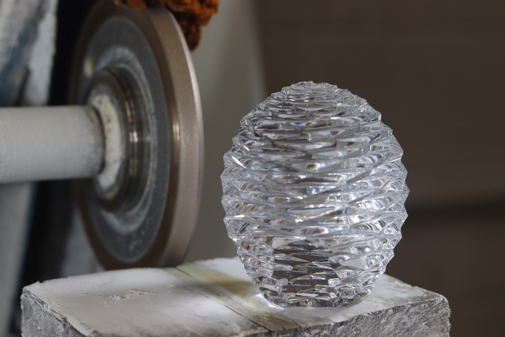 Beehive Paperweight – dinglecrystal.ie